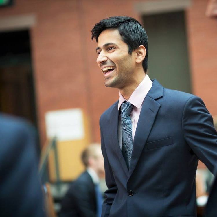 McCombs MBA Ranking, Fees, GMAT Scores and Class Profile